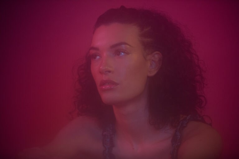 Jäde : "C'est la première fois que je commence à m'assumer" / Interview ...